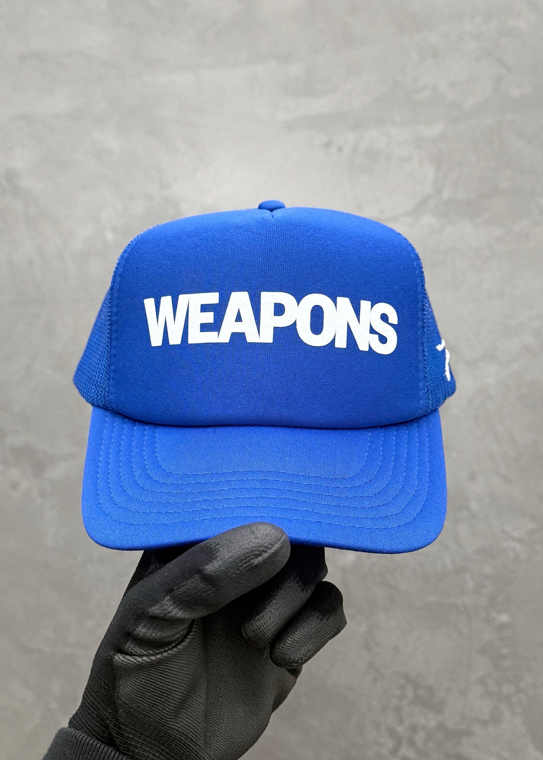 AKIMBO