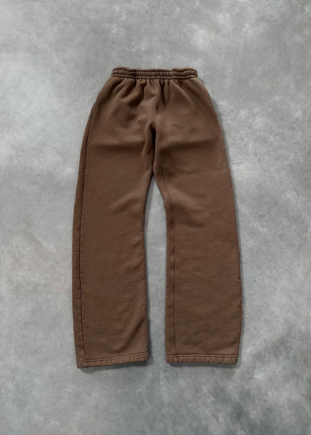 STRAIGHT-LEG SWEATPANTS - COFFEE